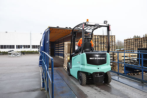 Mitsubishi Caterpillar Forklift Europe realises zero-stock operations ...