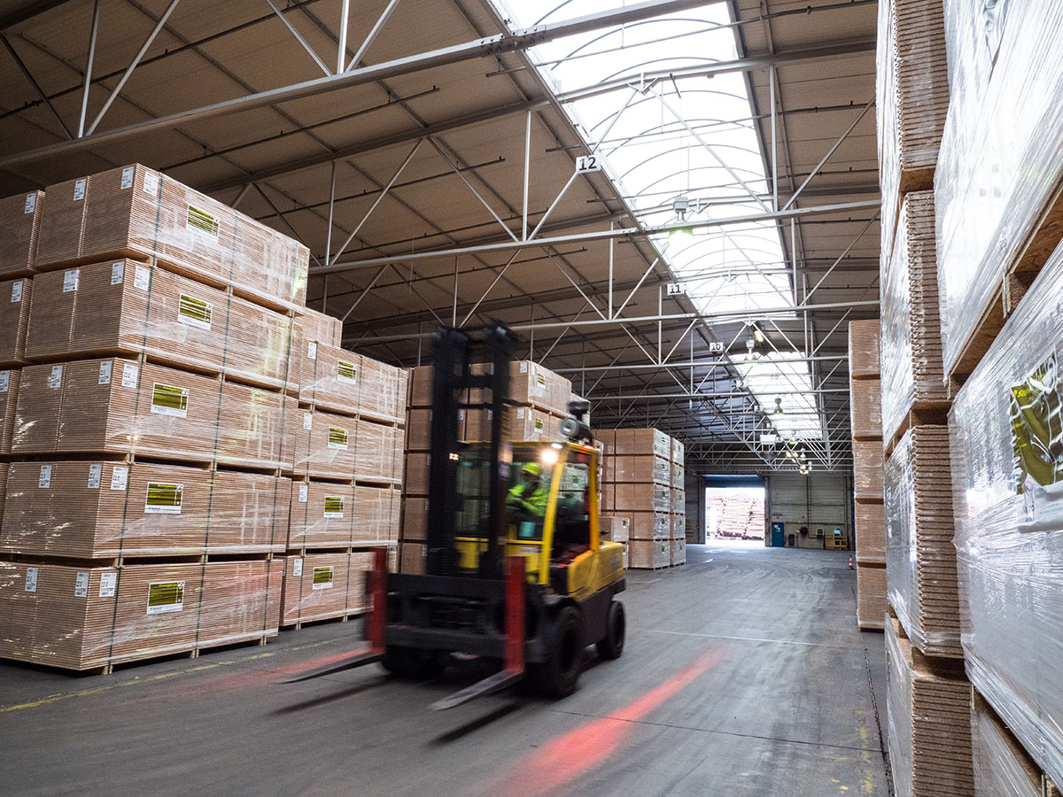 Norbord automates the labelling of pallets with ZetesAtlas | Zetes